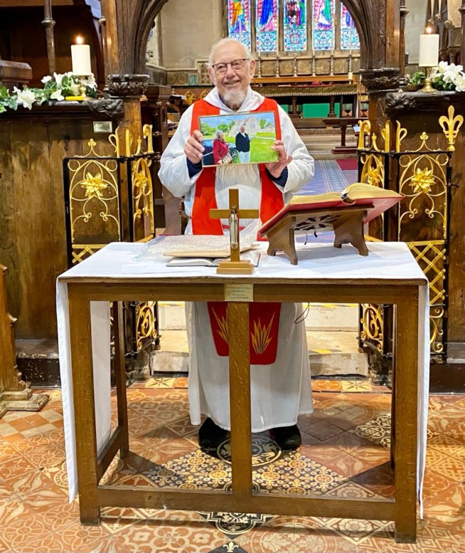 Photos - St Botolphs and St Marks Northfleet